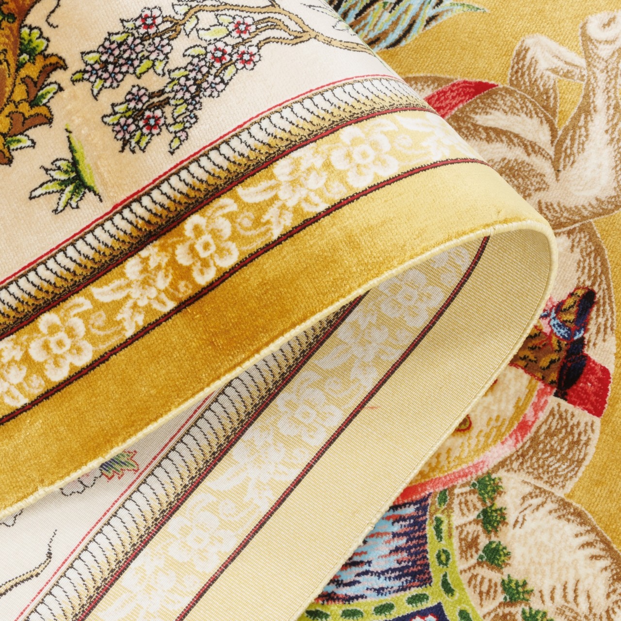 Machine-made Rug, Hunting Scene All-over, Bamboo Silk, Persian Style ...